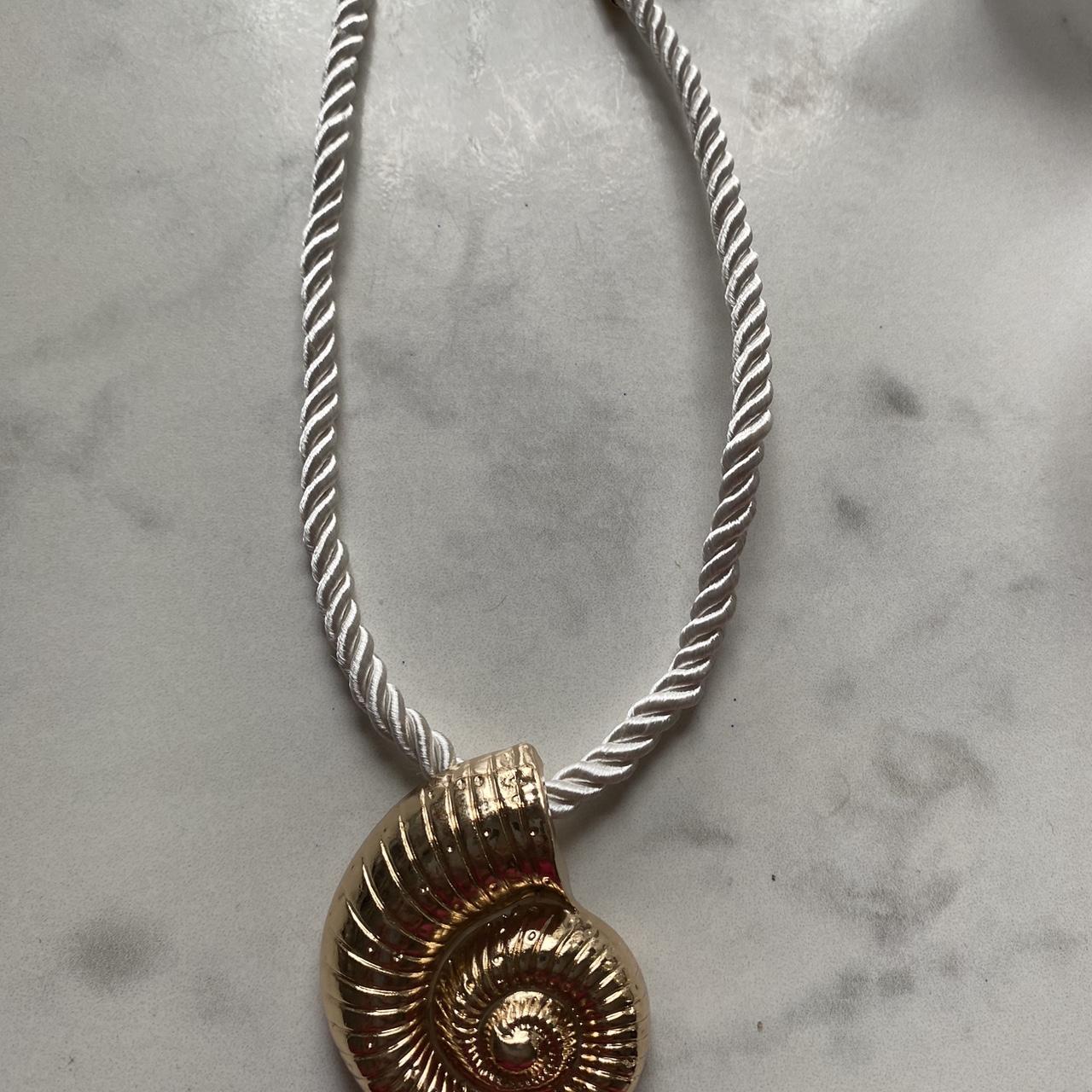 Conch shell rope necklace | Depop