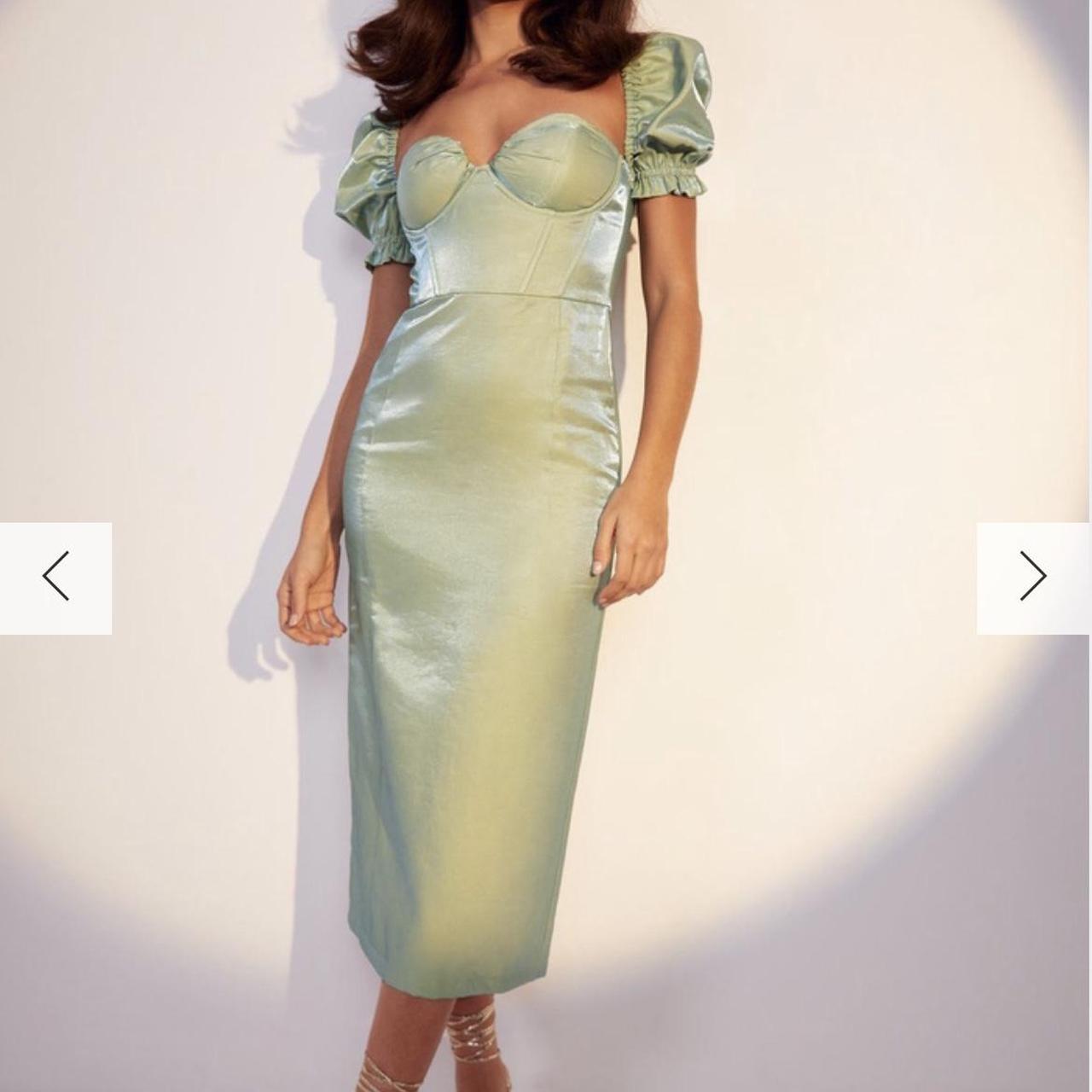 Boohoo Puff Sage green Sleeve Cup Detail Bodycon... - Depop