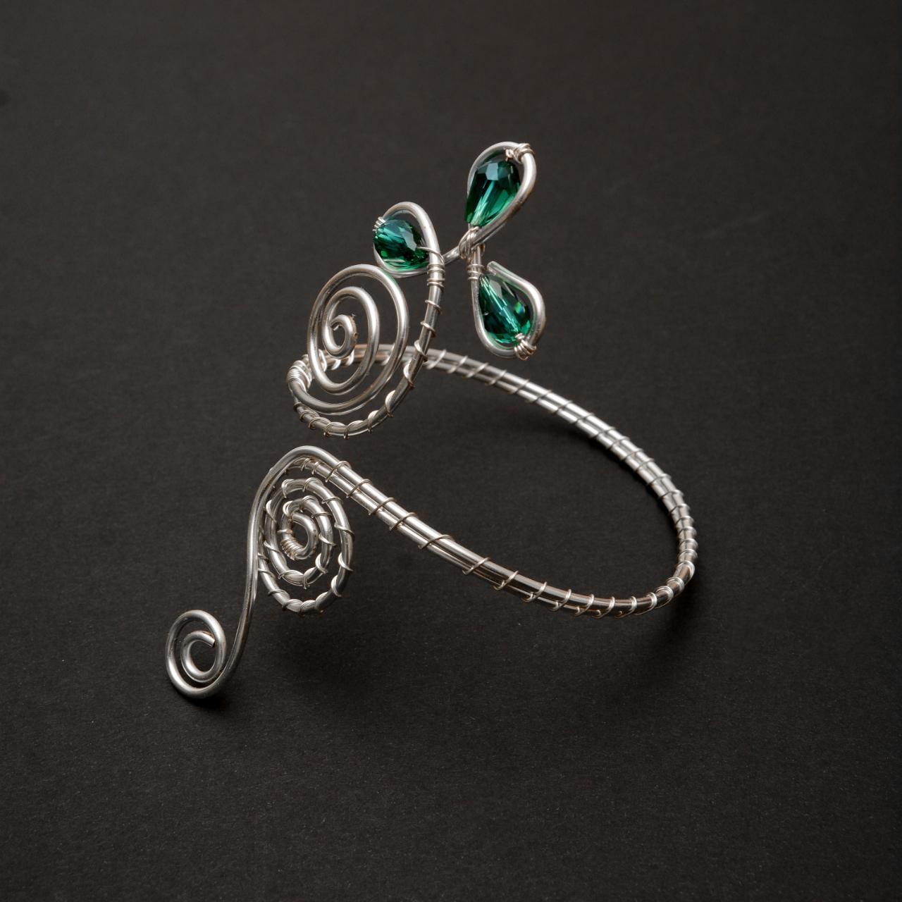 Silver arm cuff , swirl design upper arm cuff... - Depop