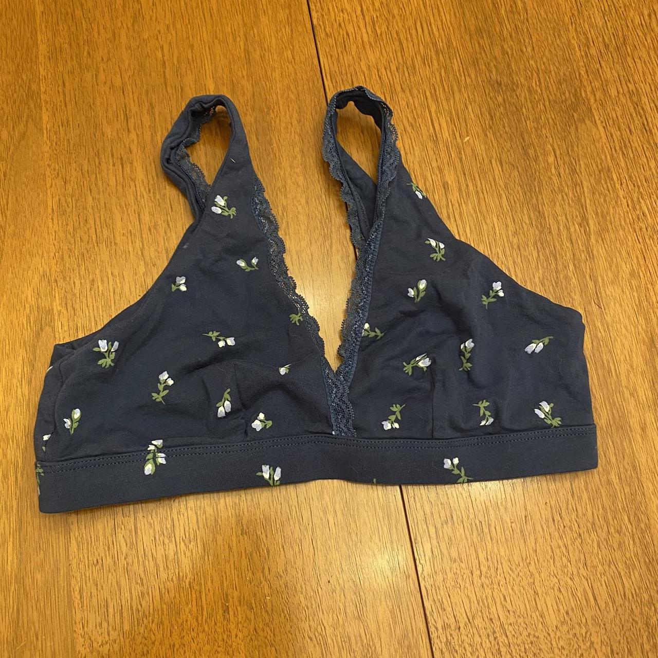 Floral bralette No flaws Size small Brand- Arizona... - Depop