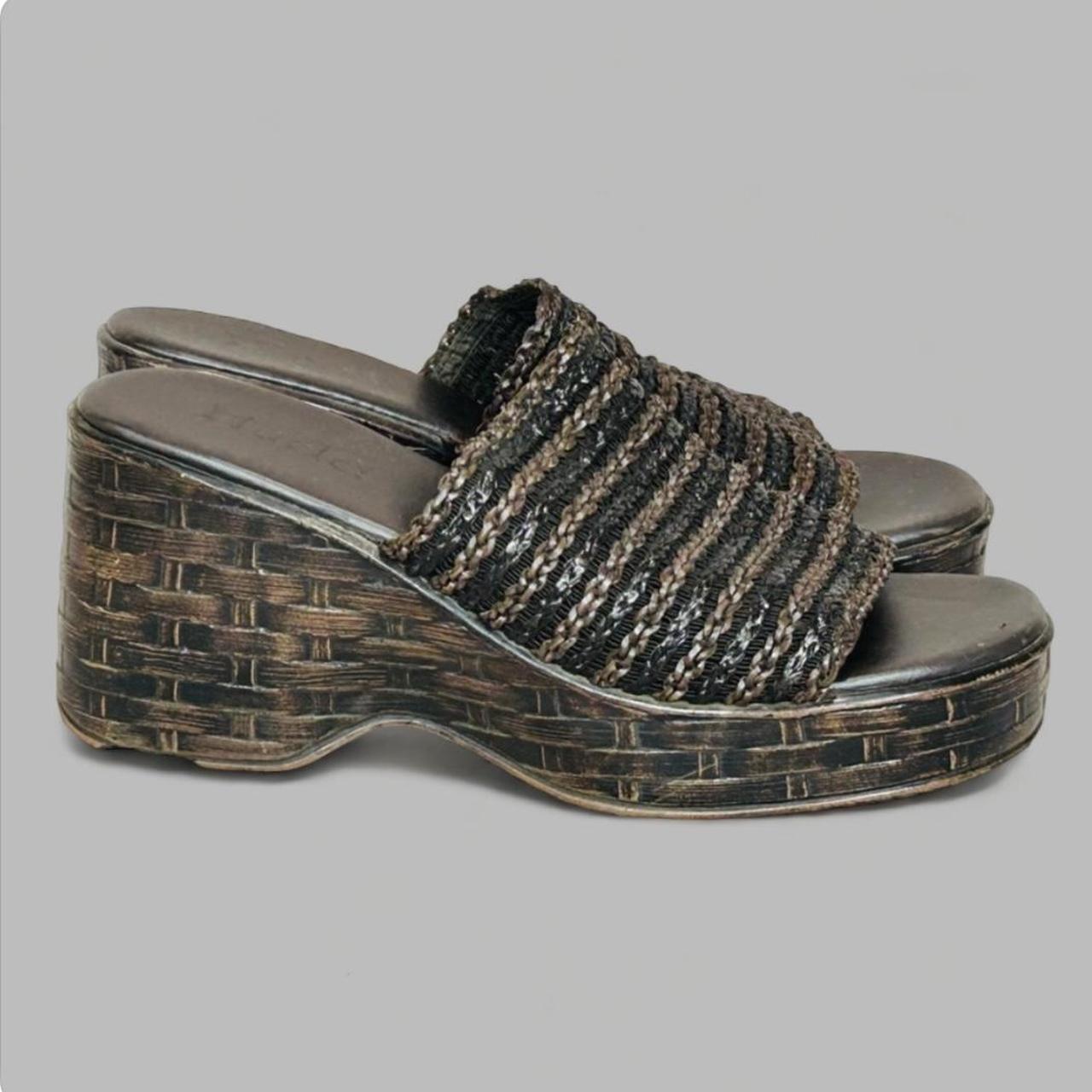 Women's Vintage MUDD Platform Slides, Sz 9. Great | Depop Women's Vintage MUDD Platform Slides, Sz 9. Great | Depop