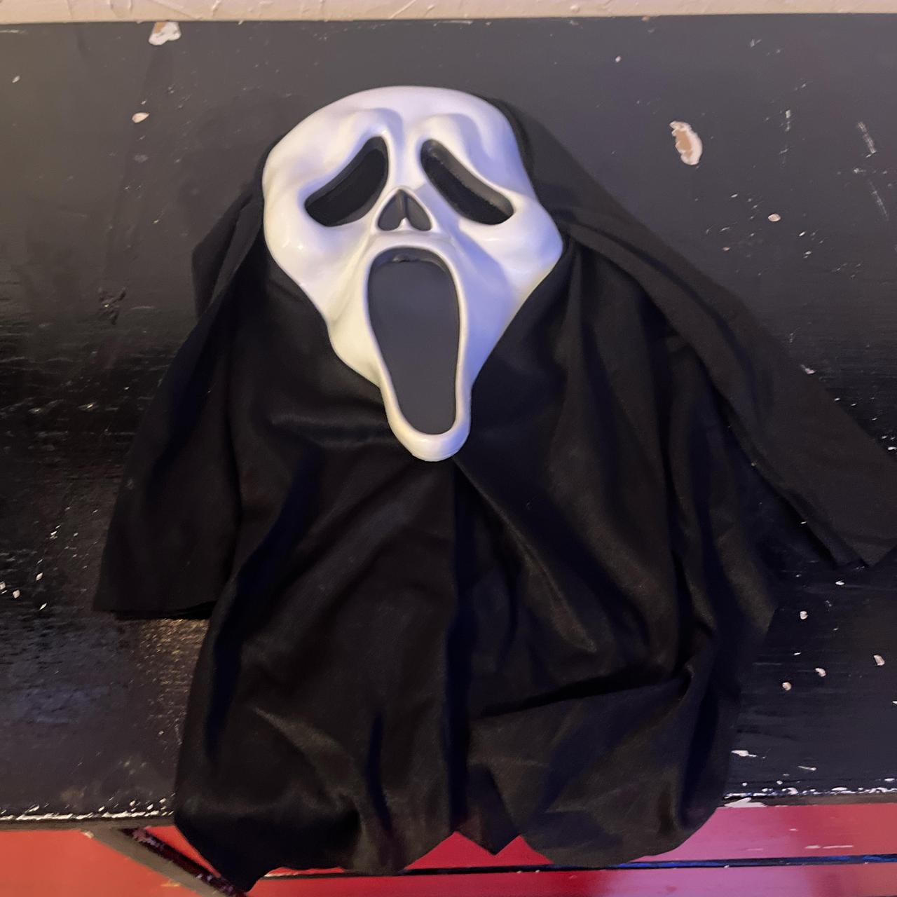 scream ghost mask - Depop