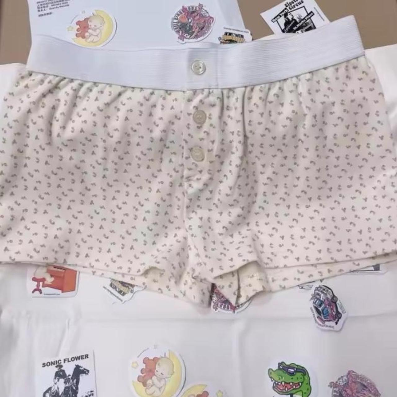 Cream and pink cotton Sonic shorts #kidcore | Depop