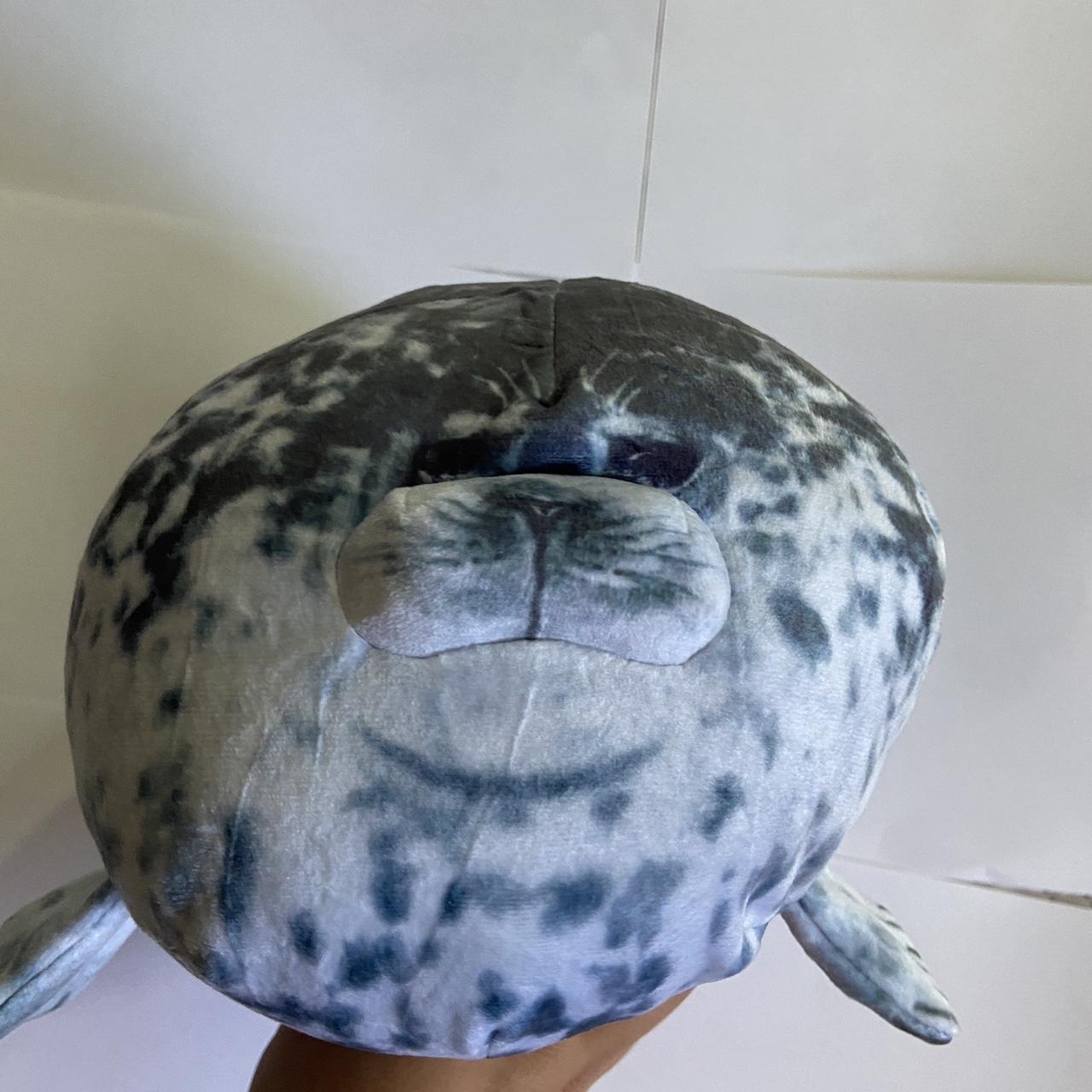 Adorable grey and black stuffed animal - Depop