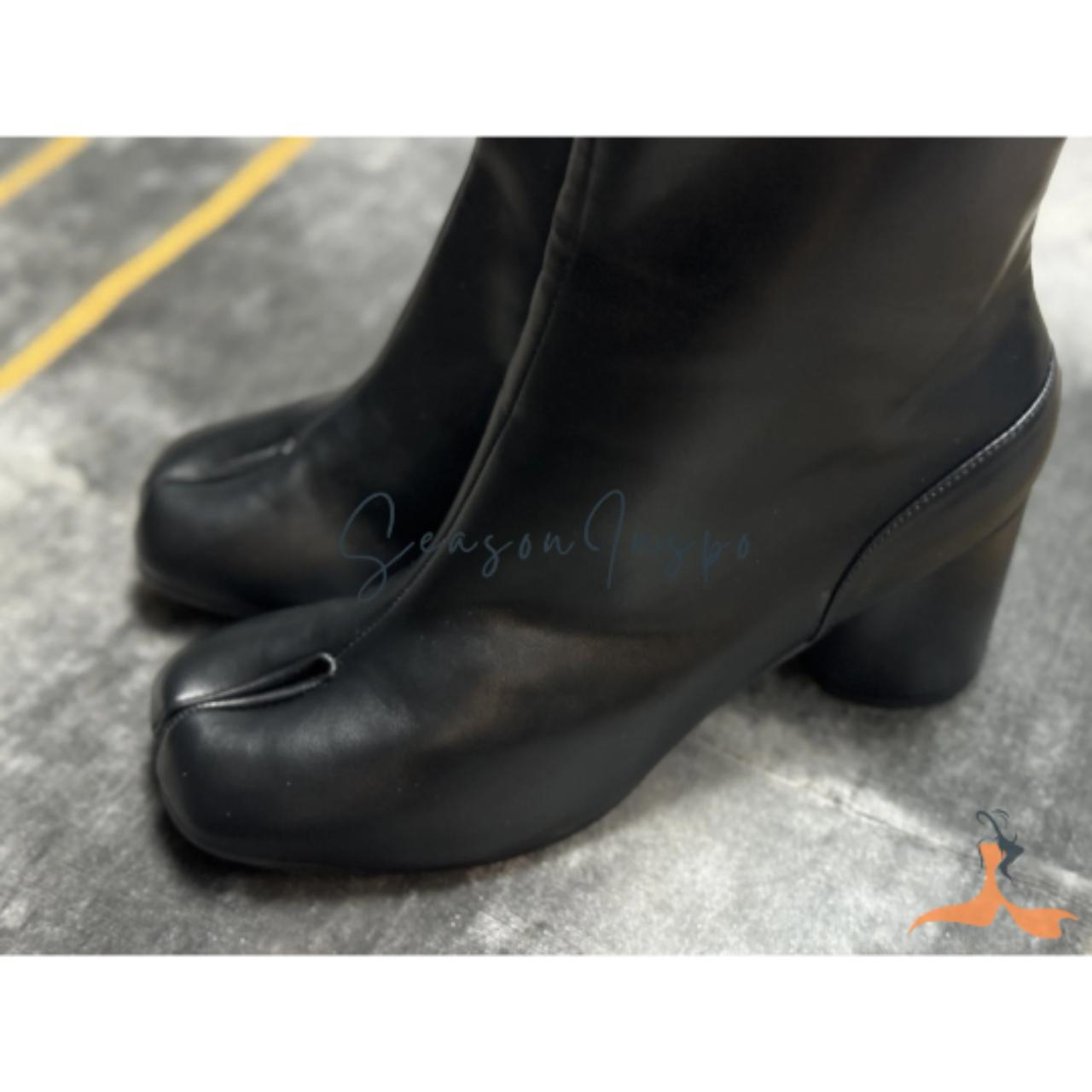 🧡Sizing🧡 Please refer to the sizing guide in the... - Depop