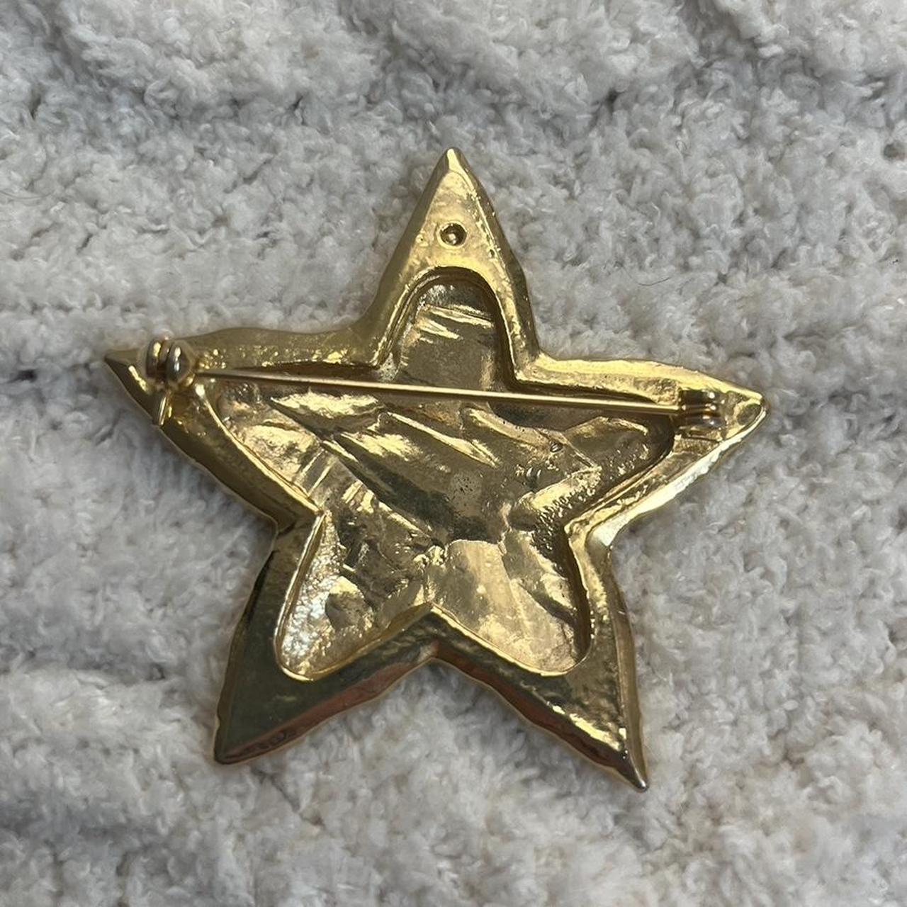 Vintage Gold & Silver Star Pin Super adorable star... - Depop