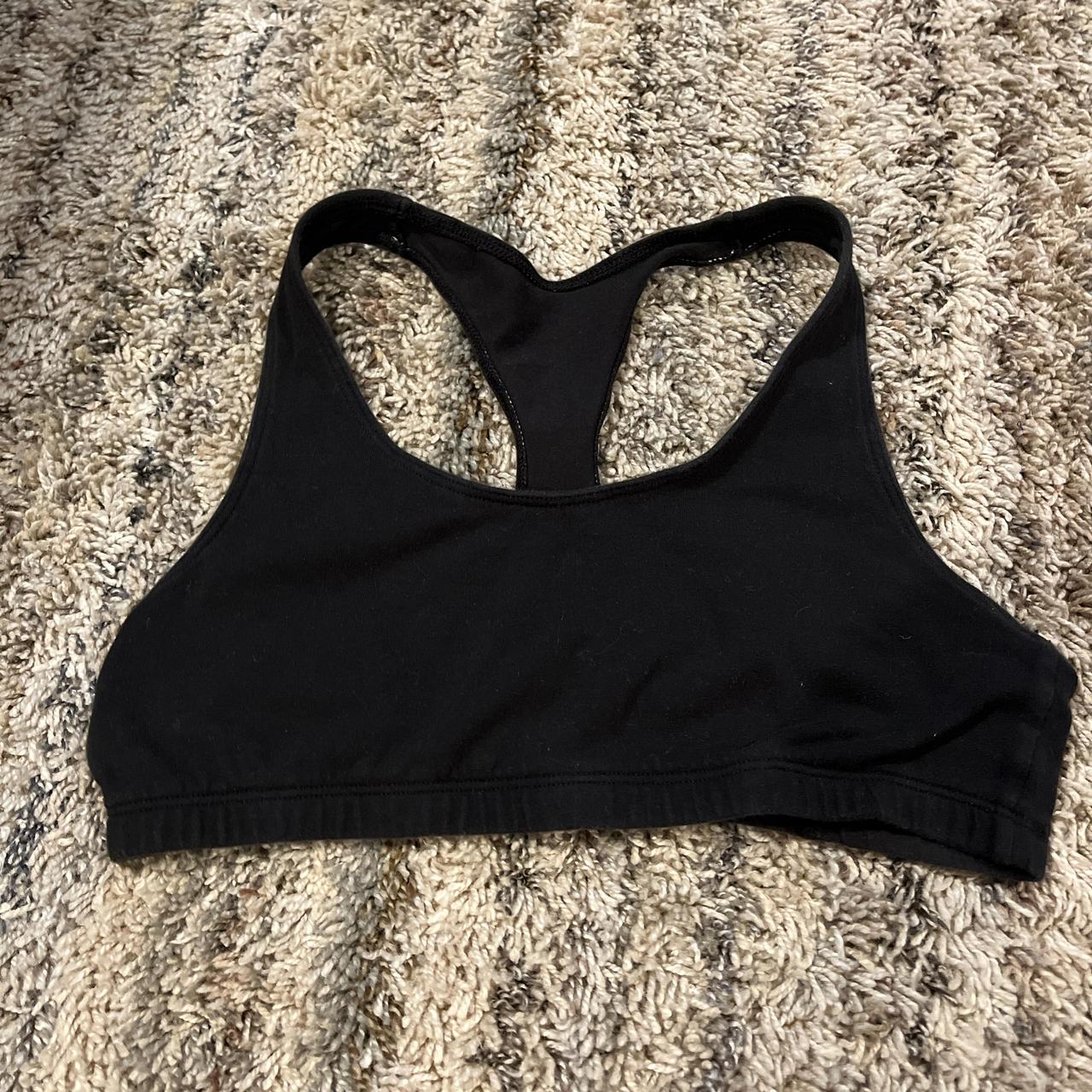super comfortable and simple sports bra! - Depop