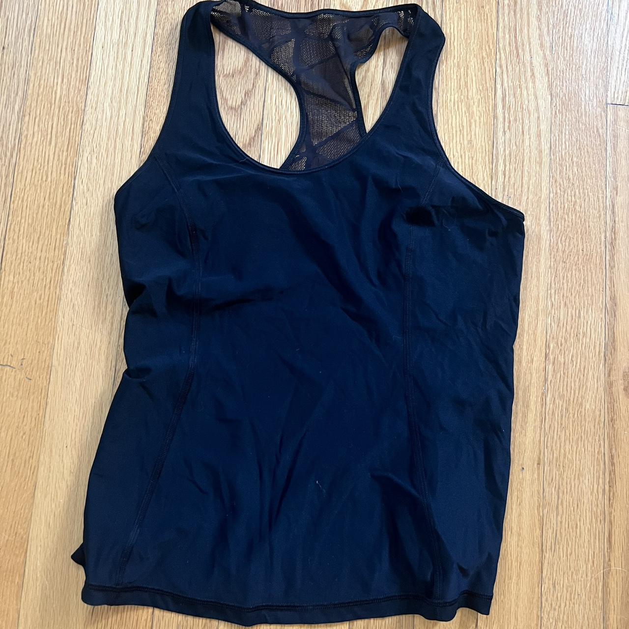 Lulu lelom black workout shirt - Depop