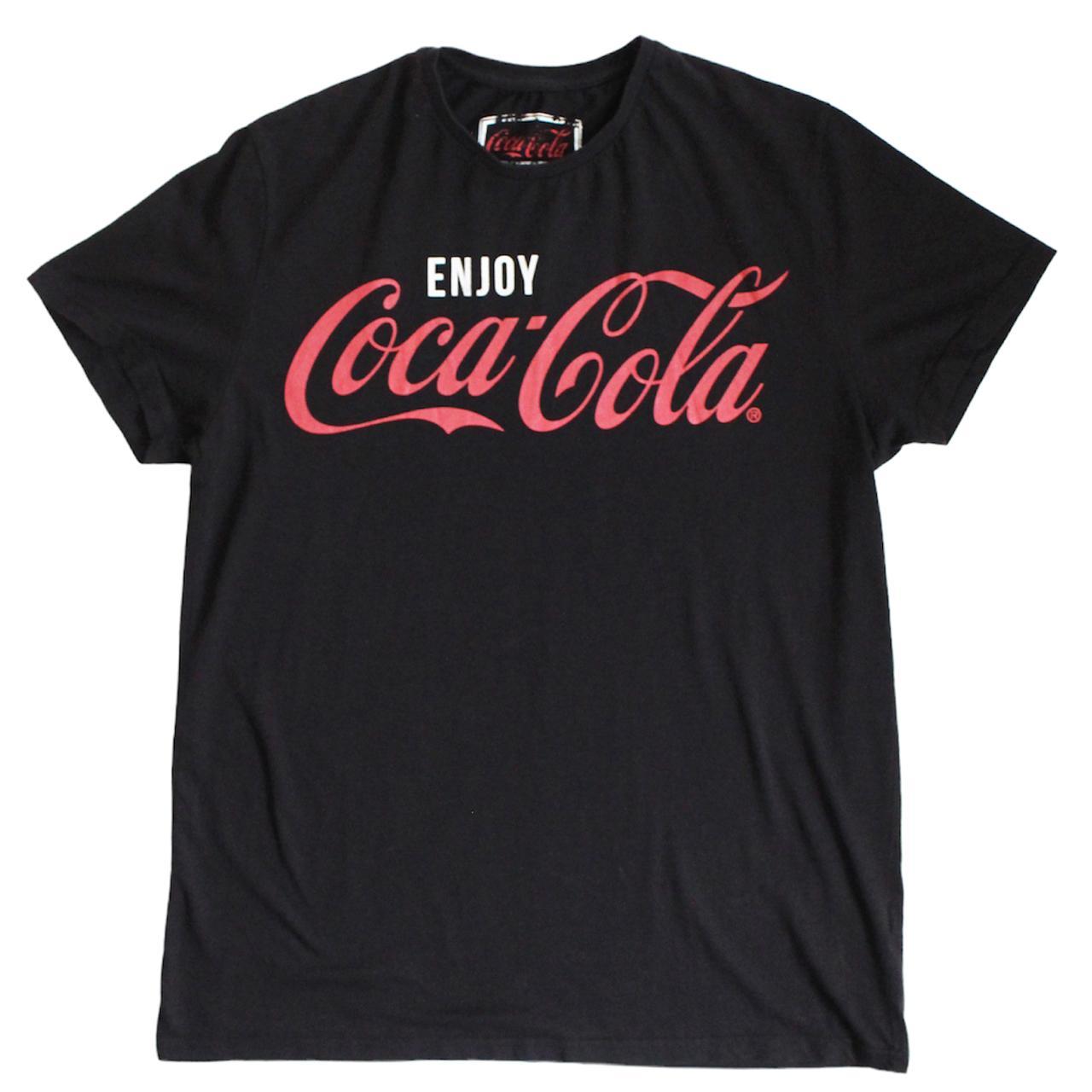 Vintage Black Coca-Cola T-shirt Tee. Size Large.... - Depop