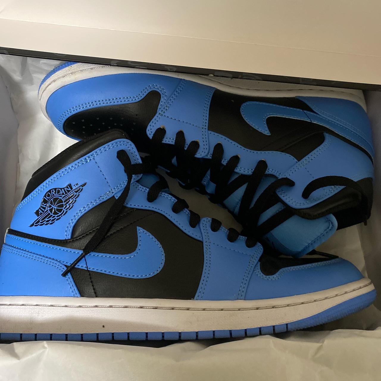 Jordan 1 mid university blue black - Depop