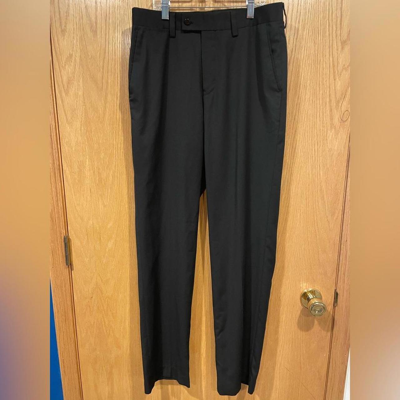 Louis Raphael 30x32 Work Pant in great condition. - Depop