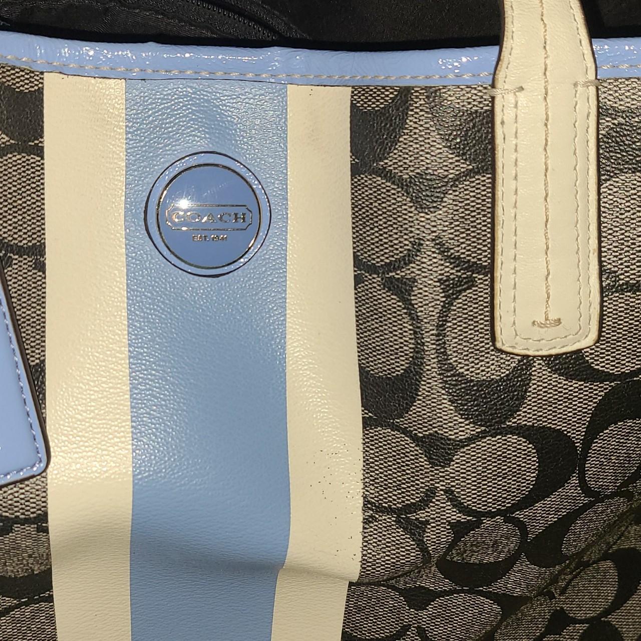 Coach Signature Large Carry All Bag No.A1376-F22908.... | Depop