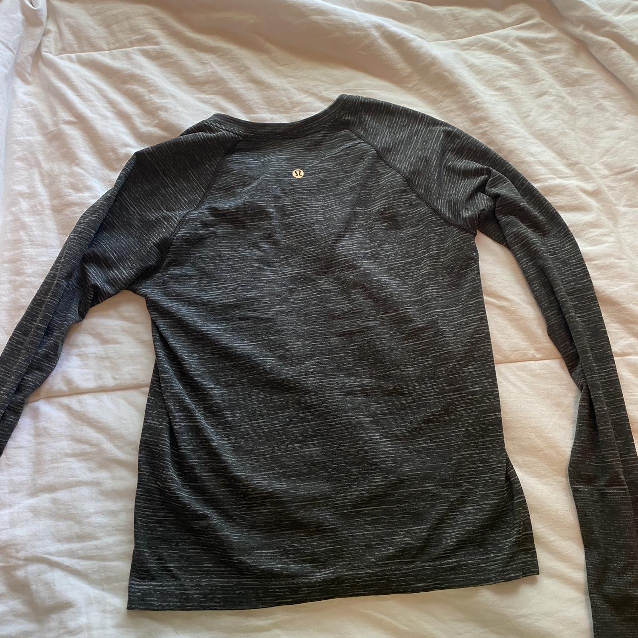 Lululemon swifty tech long sleeve, size 4-6, no... - Depop