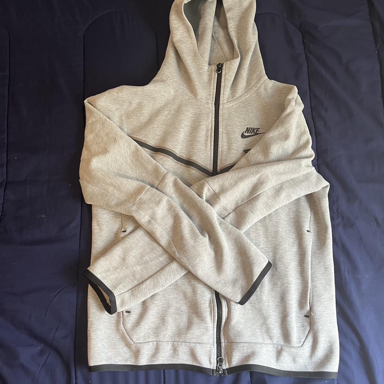 NIKE TECH SMALL HOLE IN POCKET SIZE SMALL - Depop