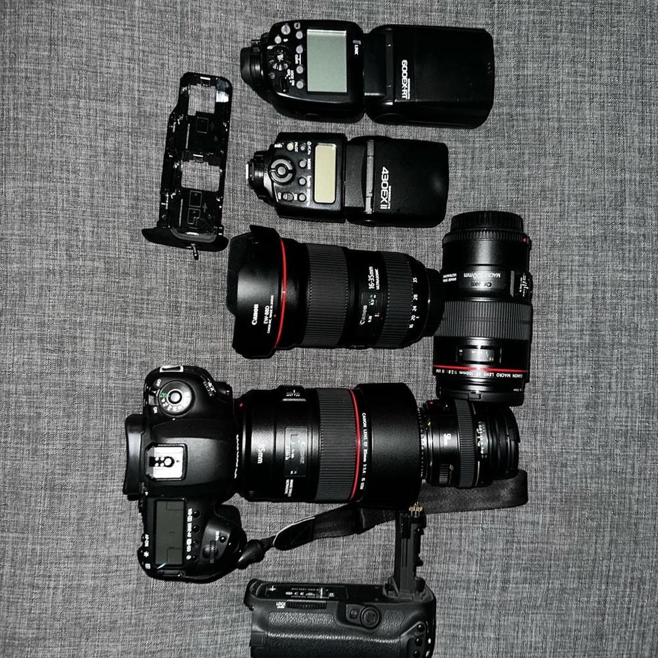 Canon EOS 5D Mark IV Digital SLR Camera with Bundle... - Depop