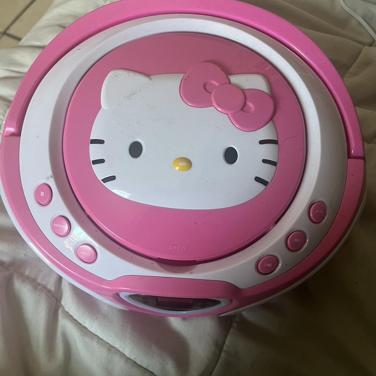 Hello kitty cd player The radio works fine but it... - Depop