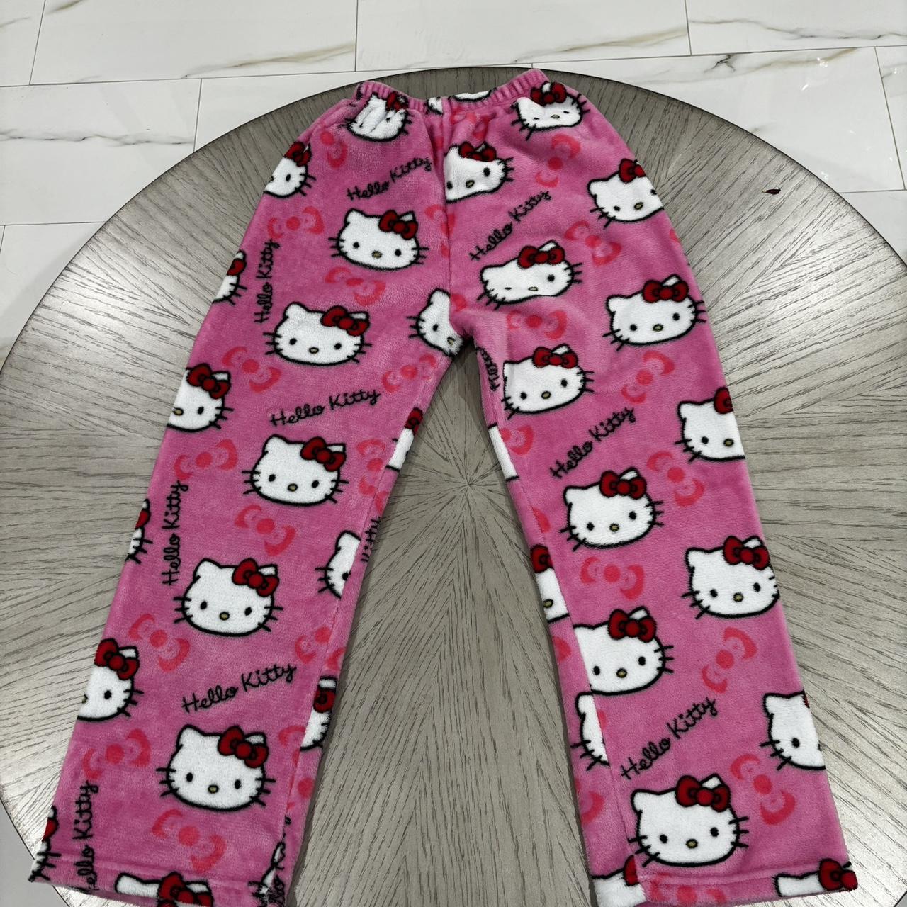🌸hello kitty pj pants 🌸were too small on me so i... - Depop