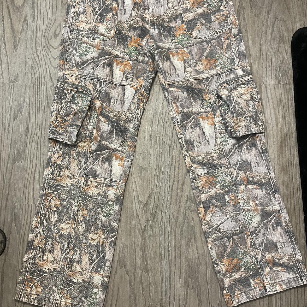 GV Gallery ‘Realtree’ Cargo Pants. Brand new Great... - Depop