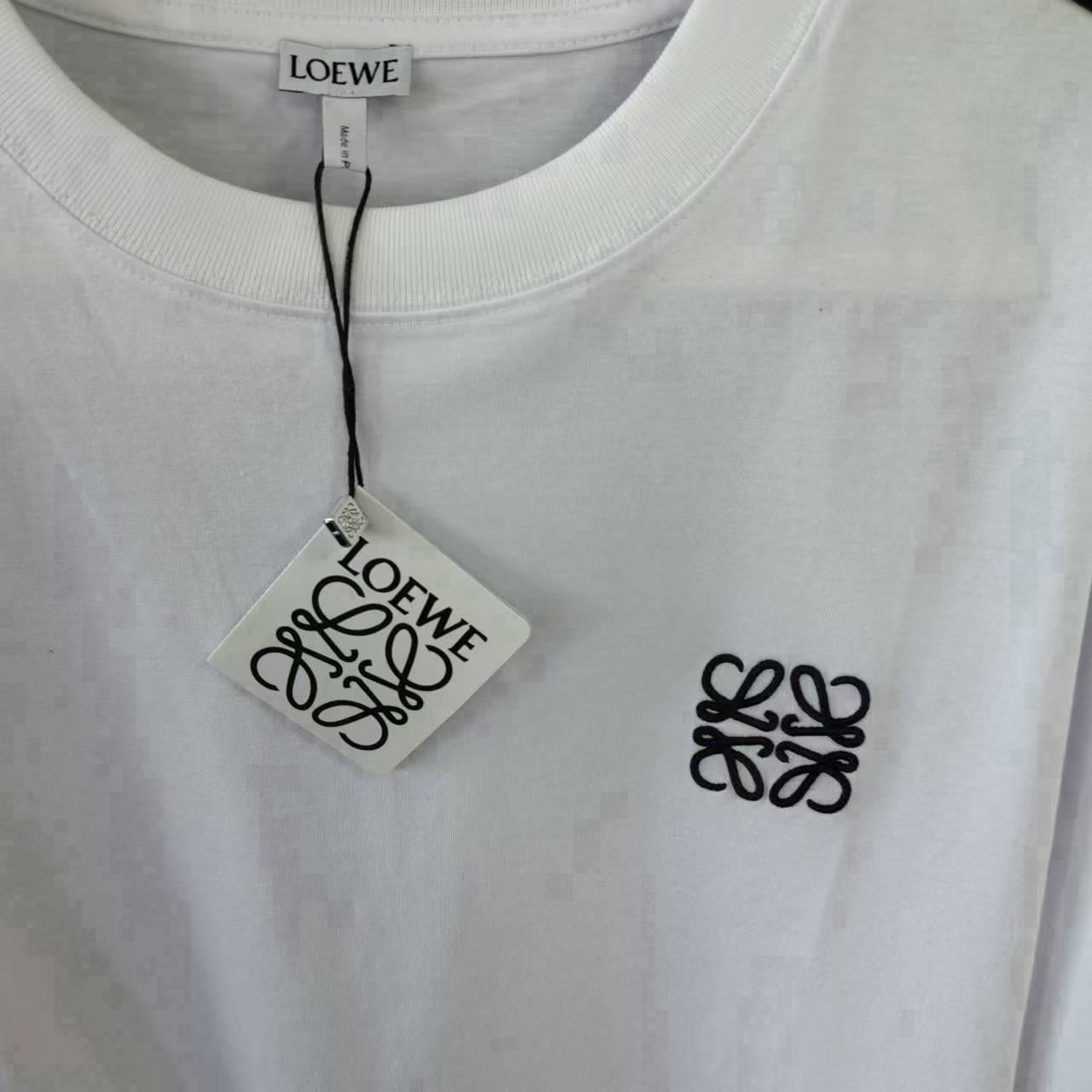 Loewe Men's T-Shirt White Size: L Casual sporty... - Depop