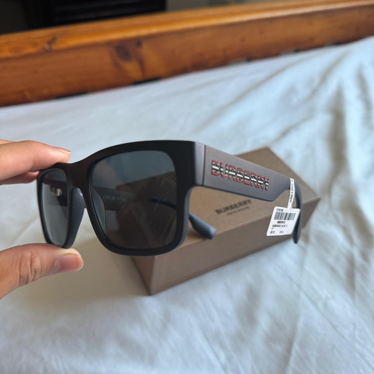 BURBERRY BE4358 Knight - Depop