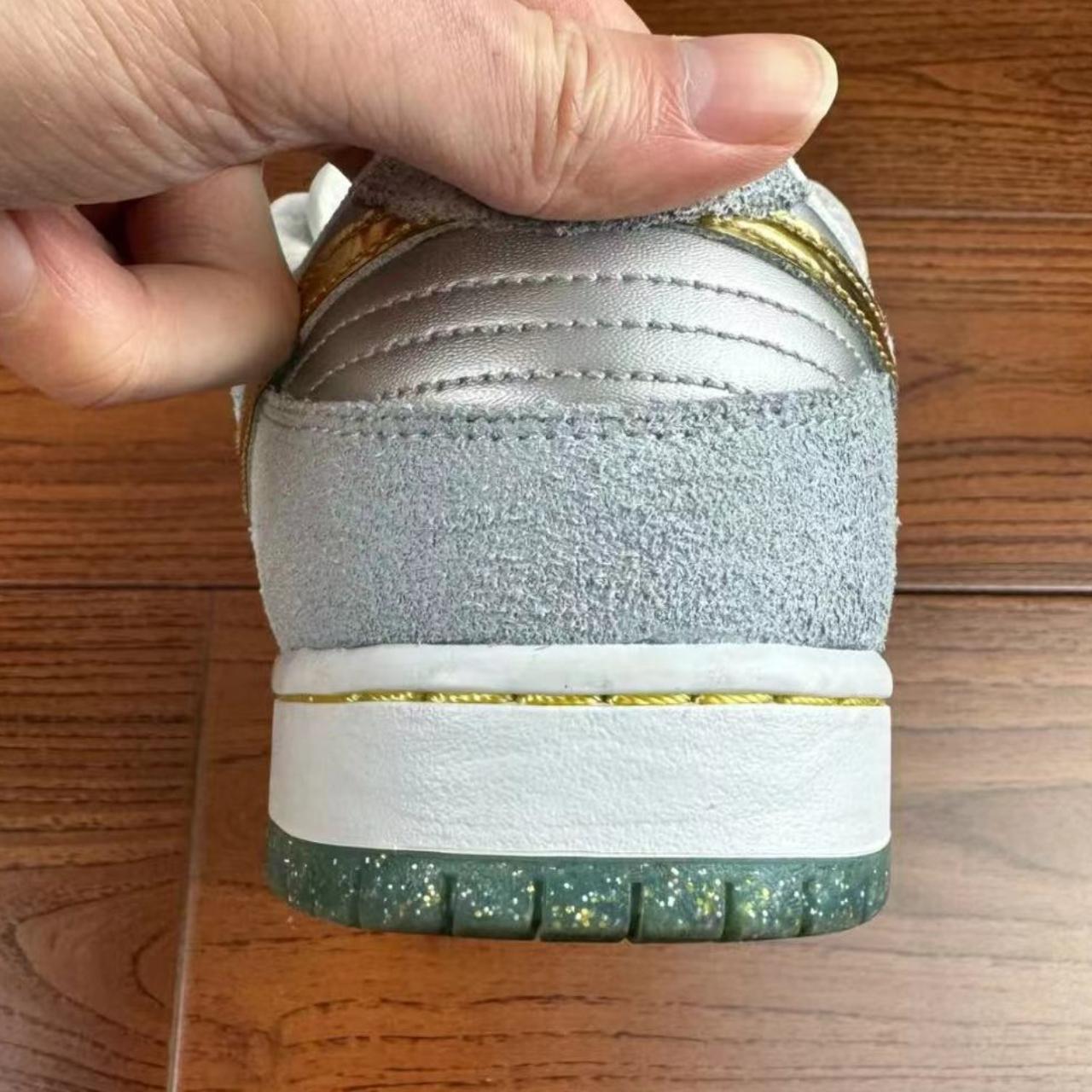 nike dunk sb low Frozen Blue - Depop