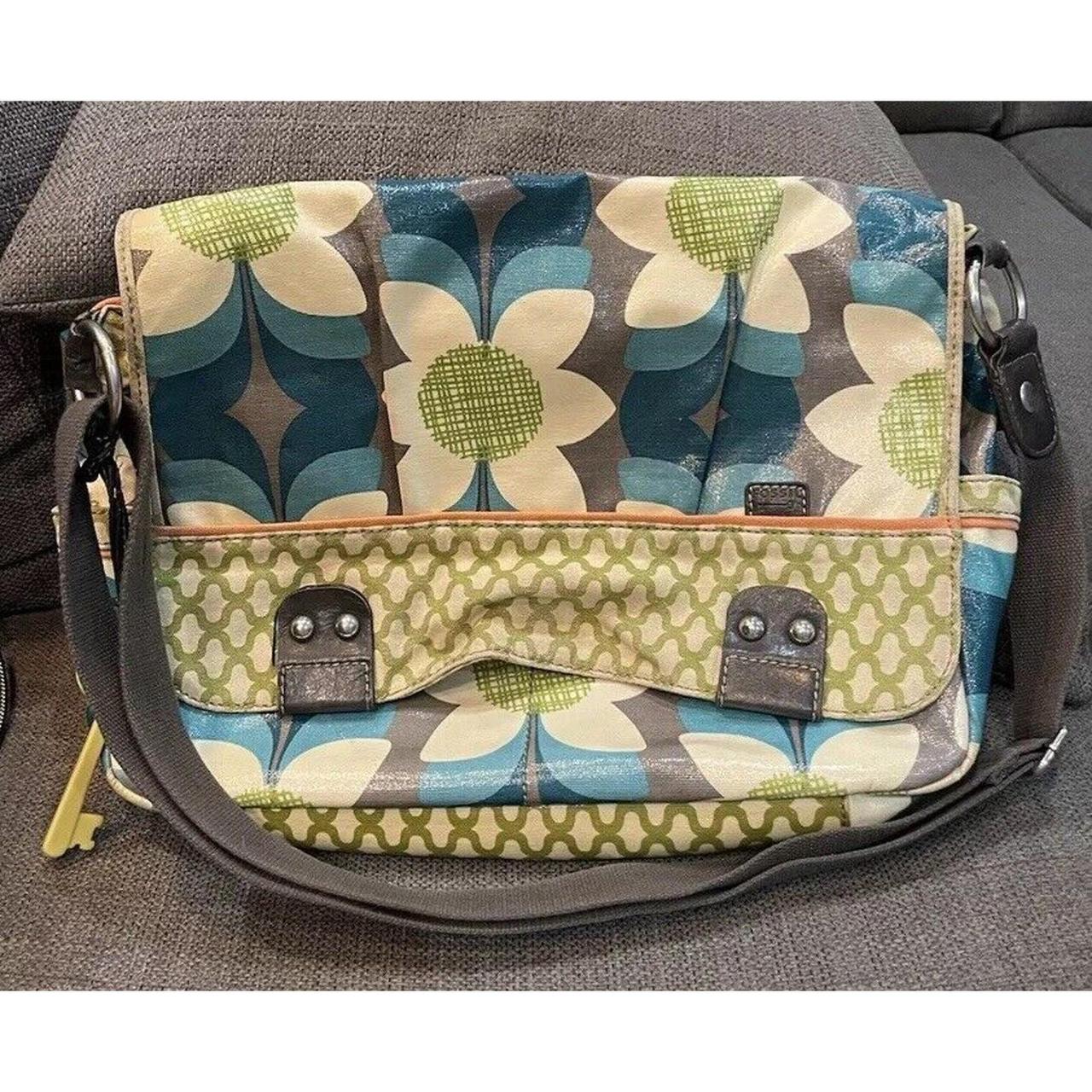 The Vintage Fossil Key Per Messenger/Shoulder Bag is... - Depop