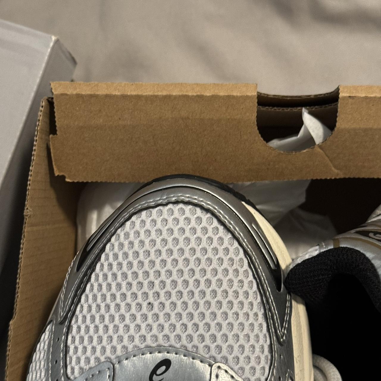 ASICS sneaker Original With receipt - Depop