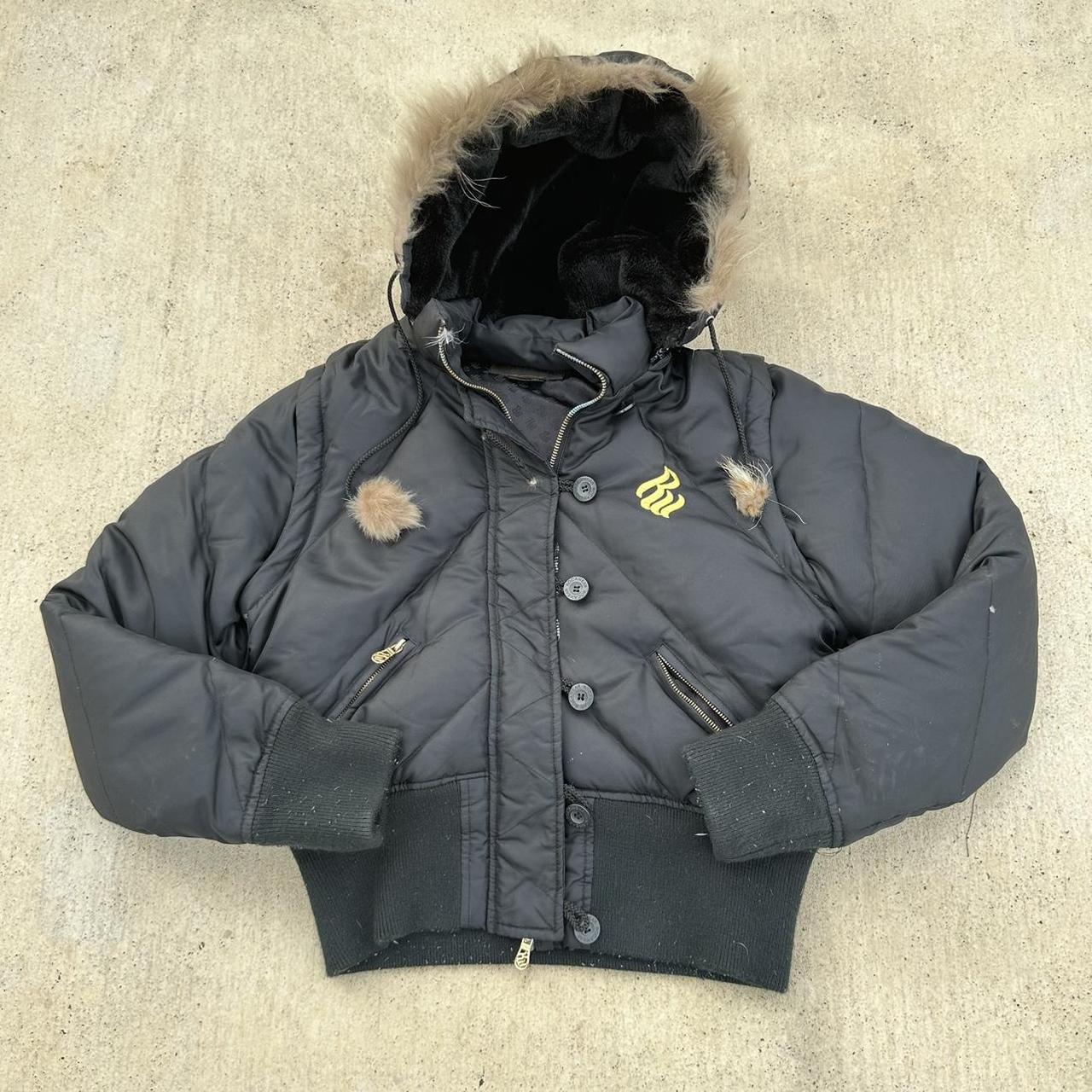 Rocawear Women’s Puffer Winter Jacket Sleeves and... - Depop