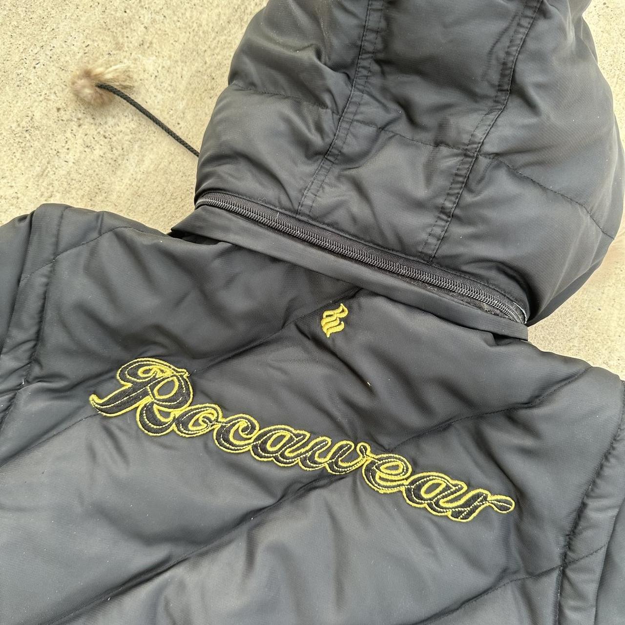 Rocawear Women’s Puffer Winter Jacket Sleeves and... - Depop