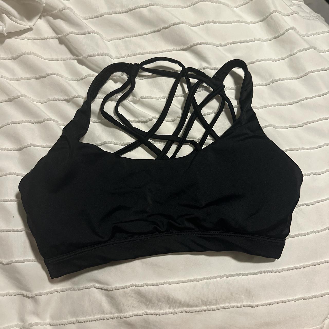 Black sports bra - Depop