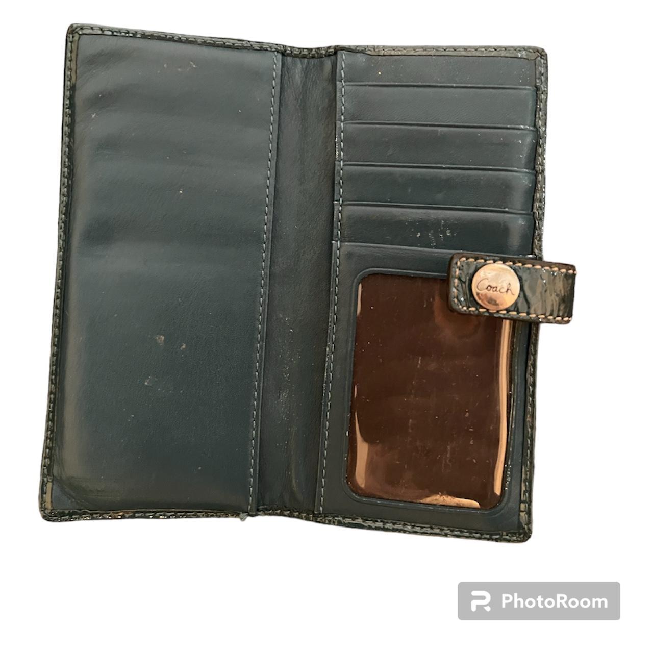 Coach early 2000s wallet - Depop