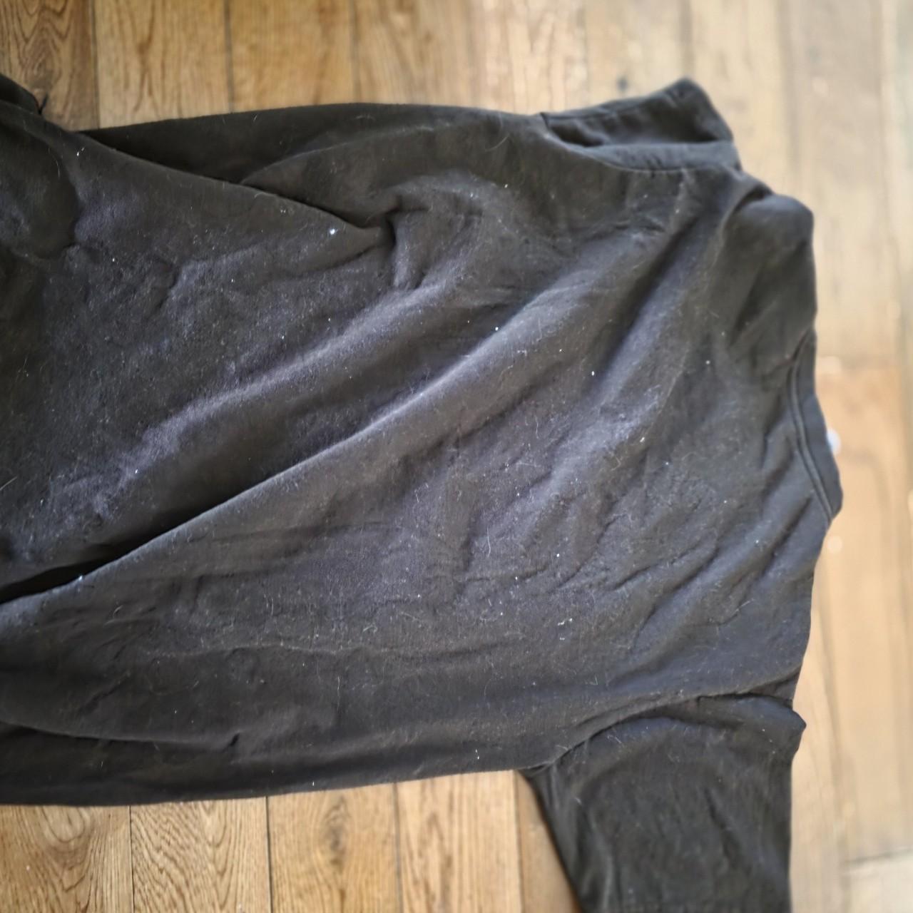 1992 vintage black cotton t-shirt with a fun graphic... | Depop