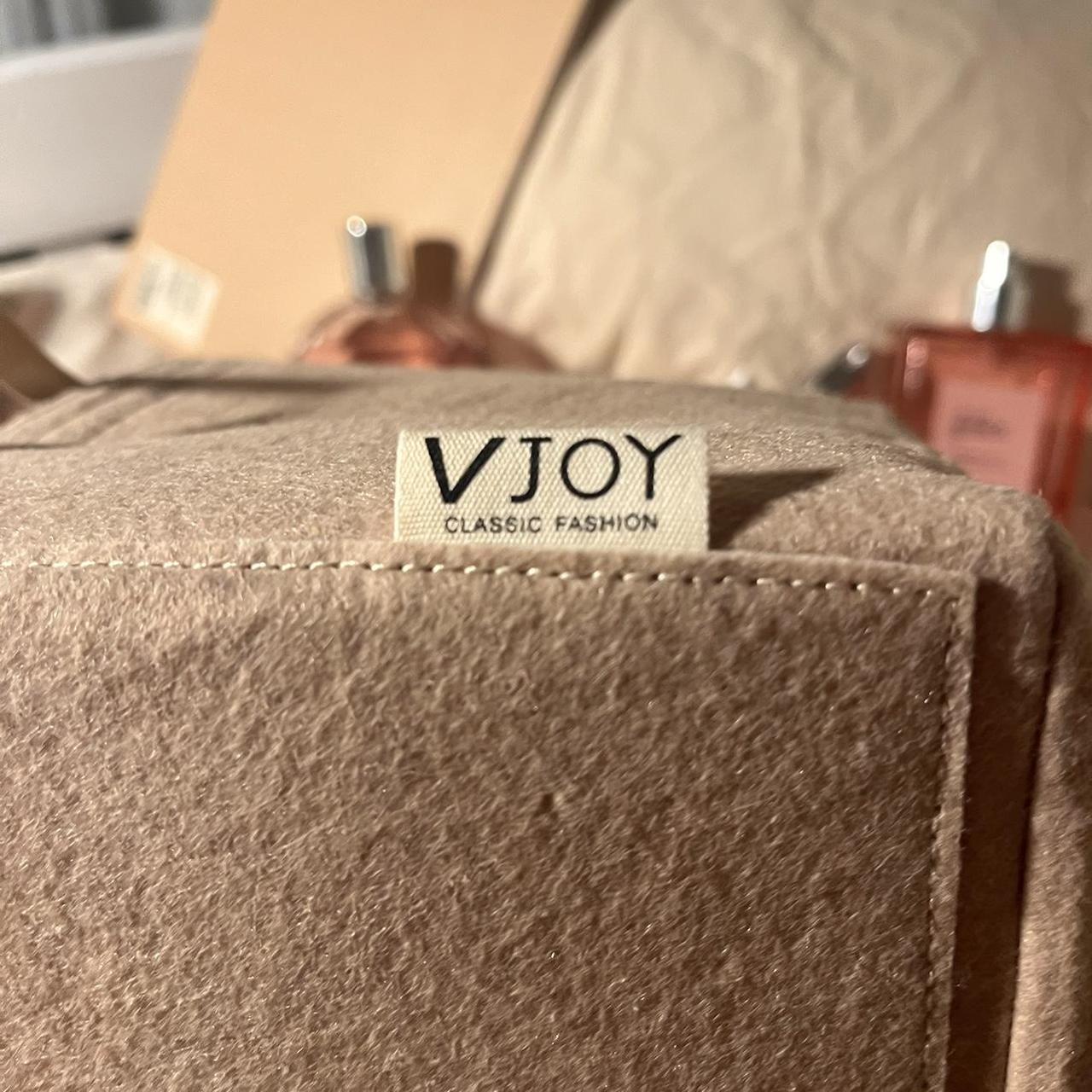 BRAND NEW Vjoy Purse Organizer - Perfect for the... - Depop