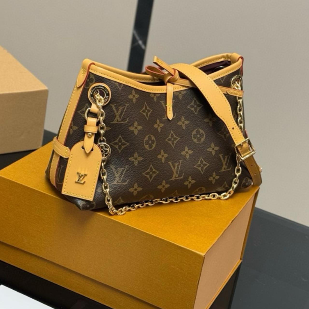 Ladies CARRYALL BB handbag #LOUIS VUITTON#CarryAll... | Depop