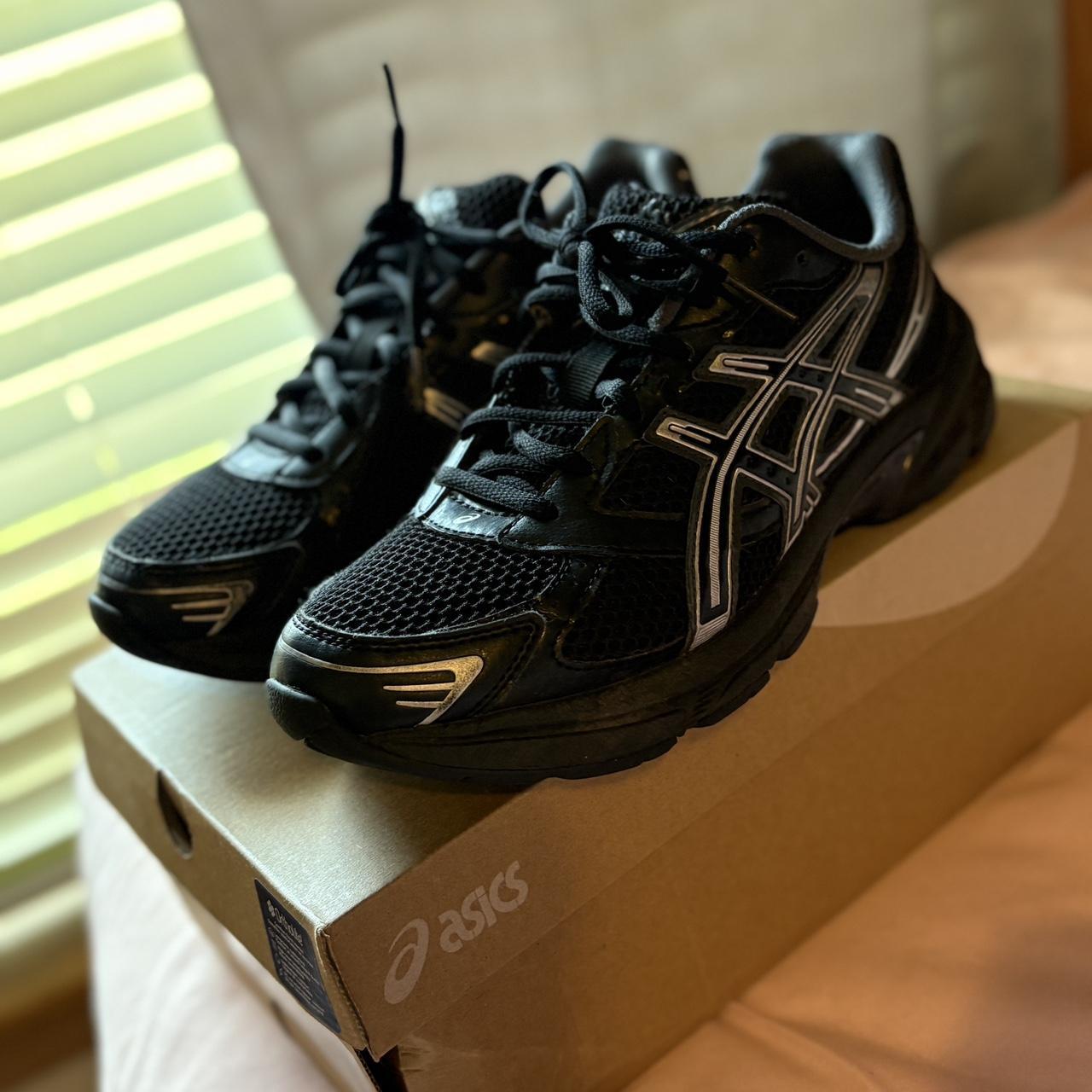 Black asics size 7 men CASHAPP ONLY | Depop