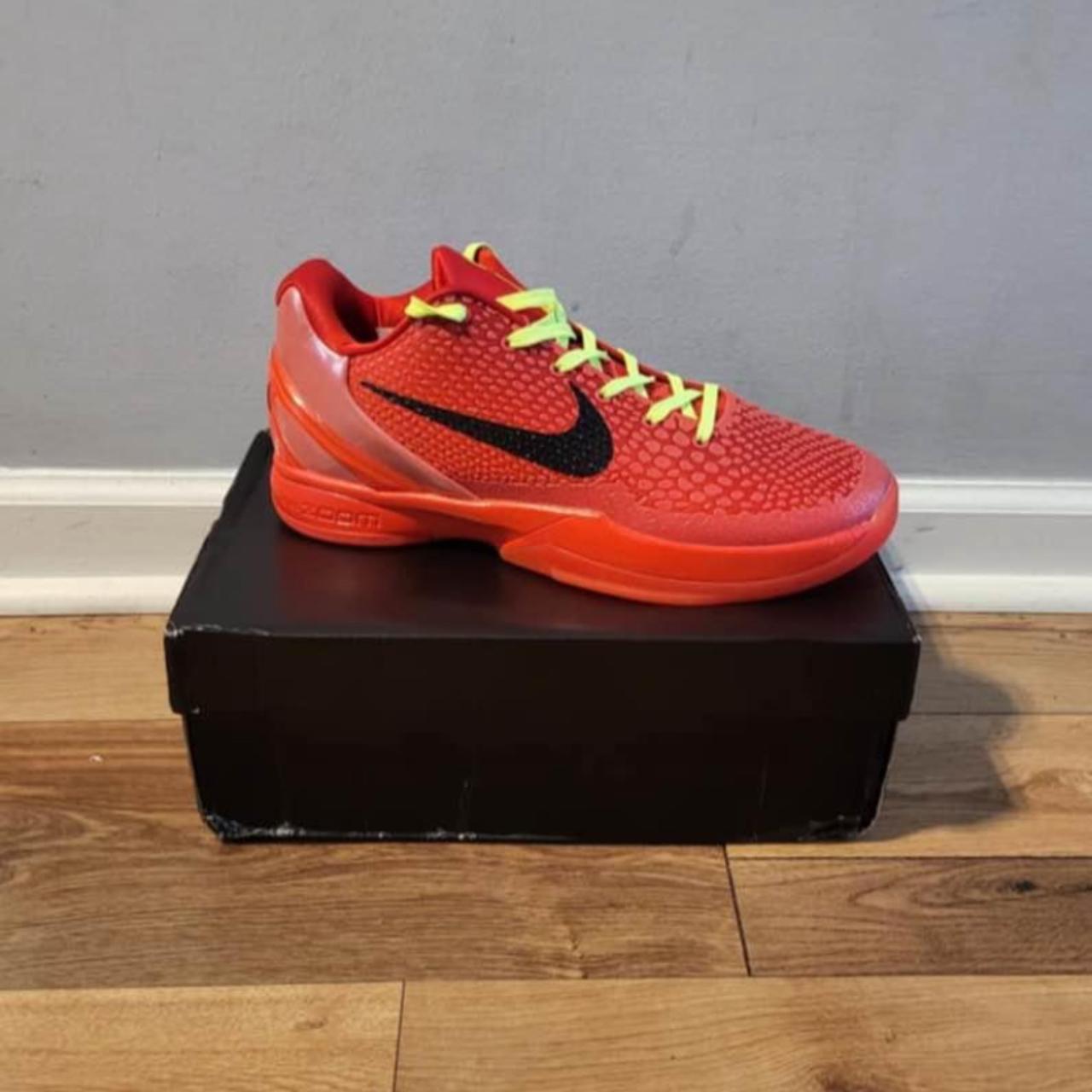 Kobe reverse grinches size 11 (Pair 2 ) - Depop