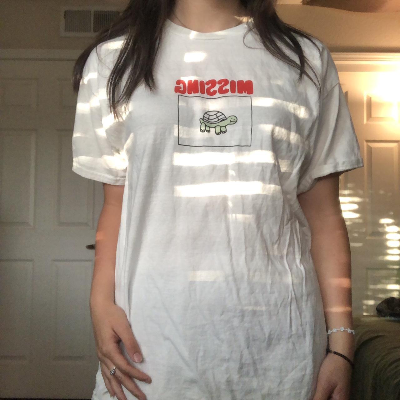 alab missing turtle t shirt size m only wore twice,... - Depop