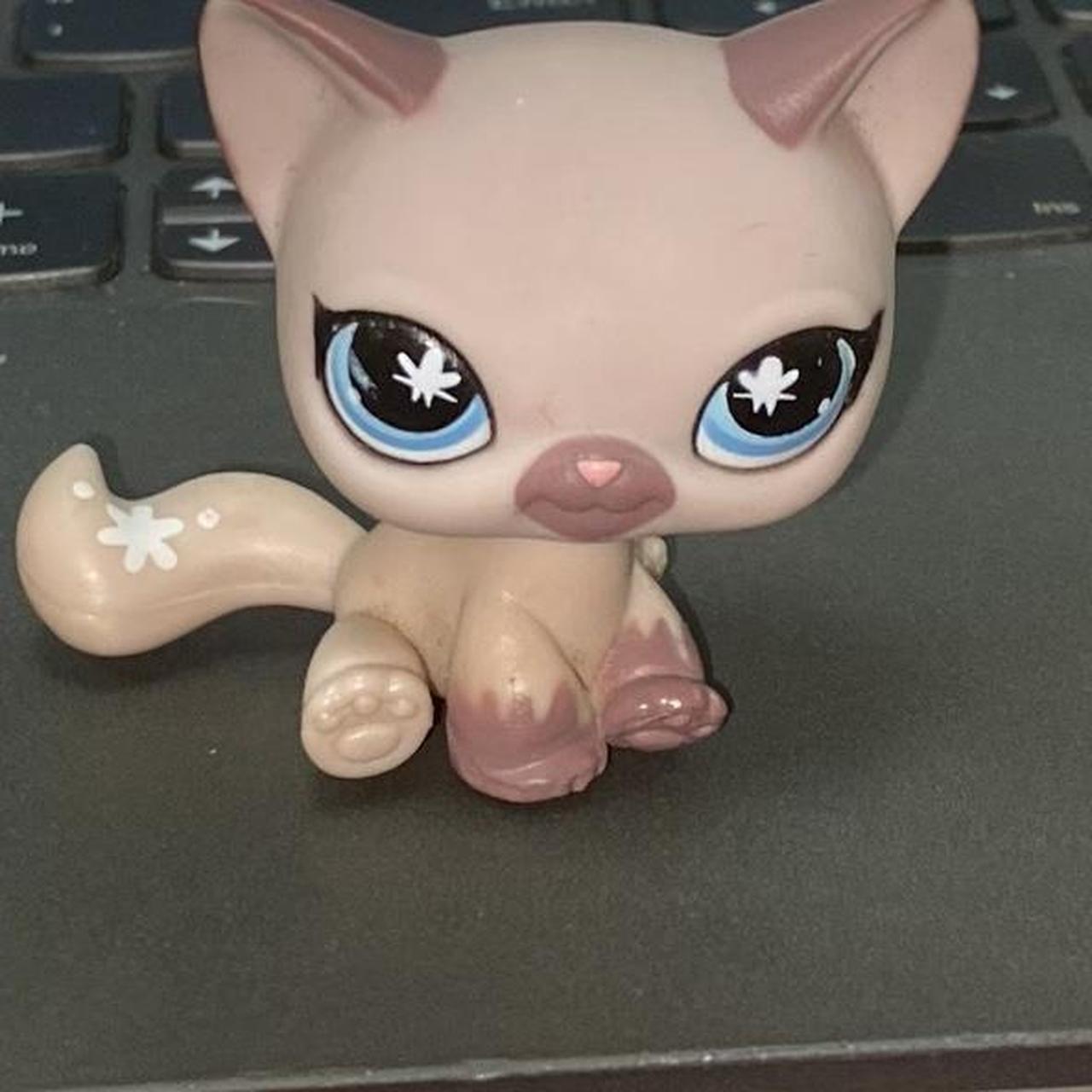 Littlest Pet Shop LPS #664Authentic Cat Mauve... | Depop