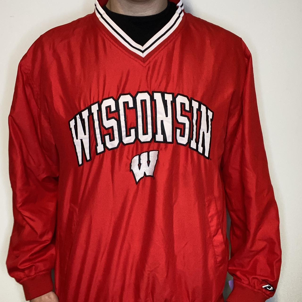 Wisconsin Badgers windbreaker - Depop