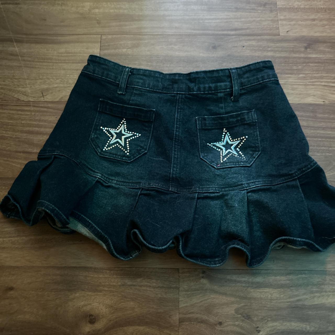 Hot topic star skirt Never worn Size: Small Medium... - Depop