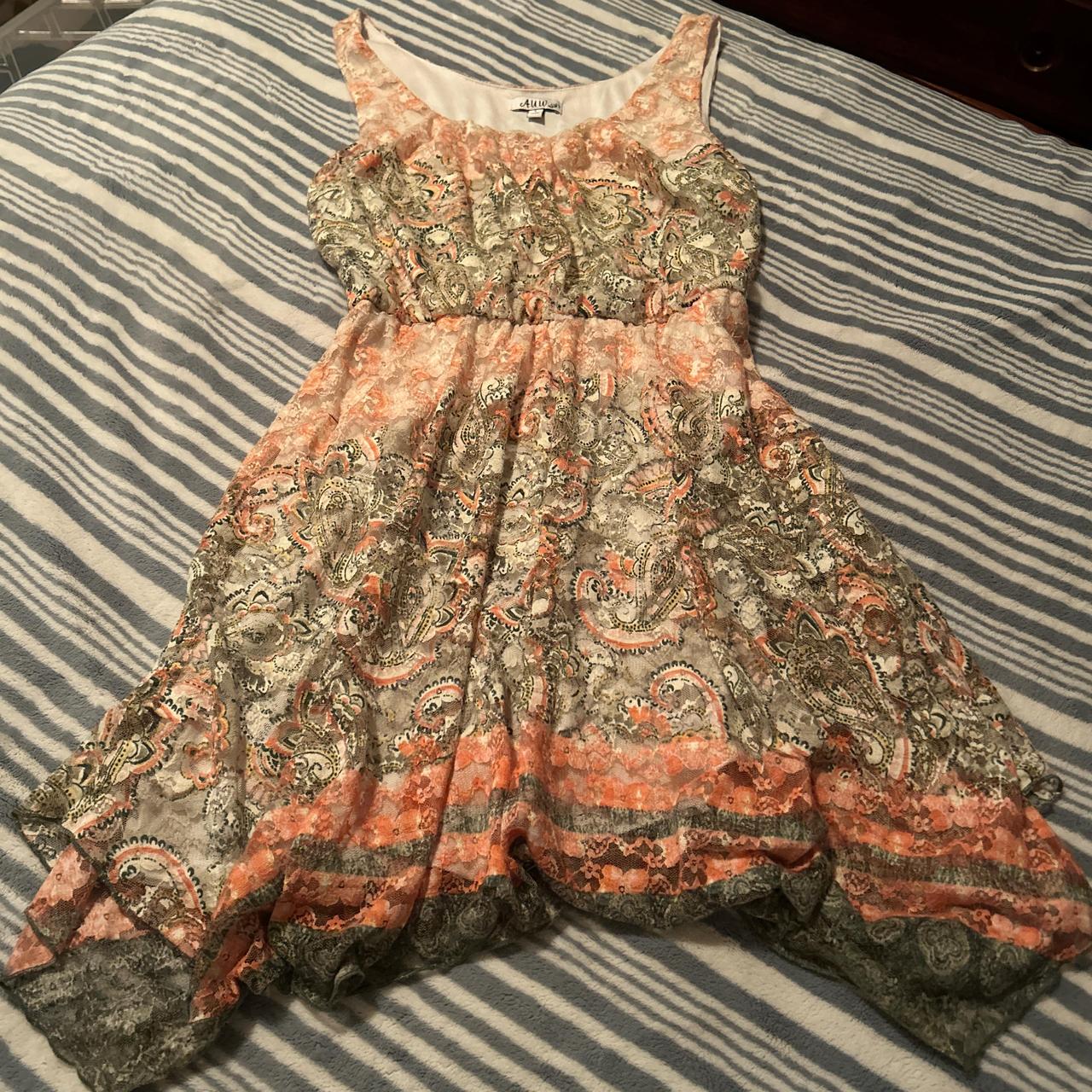 Women’s Flowy Patterned Dress Size Large. This drsss... - Depop