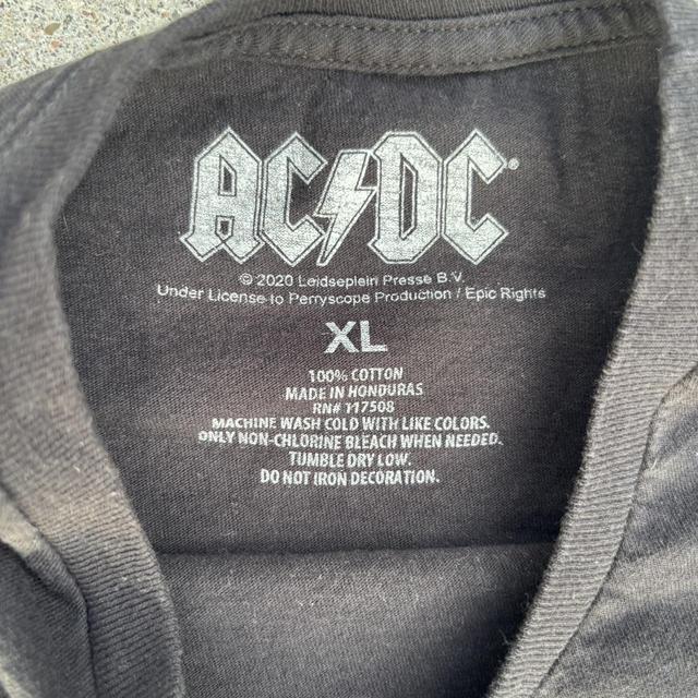 ACDC RAG | New & Secondhand Fashion | Depop