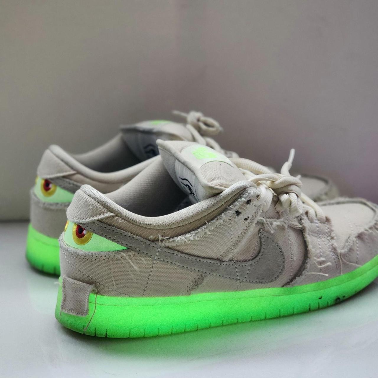 Sb mummy dunk low size 10 In great condition Green... - Depop