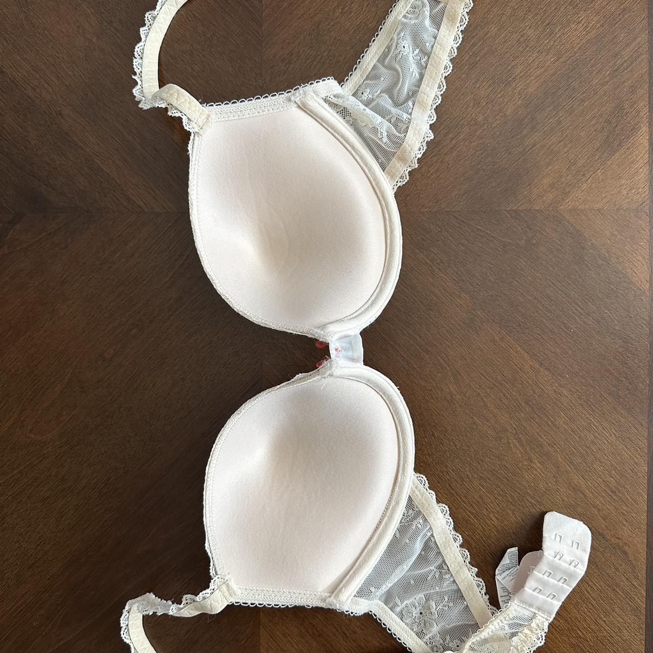 Penti pushup floral bra lace size 36A - EUR 80B... - Depop