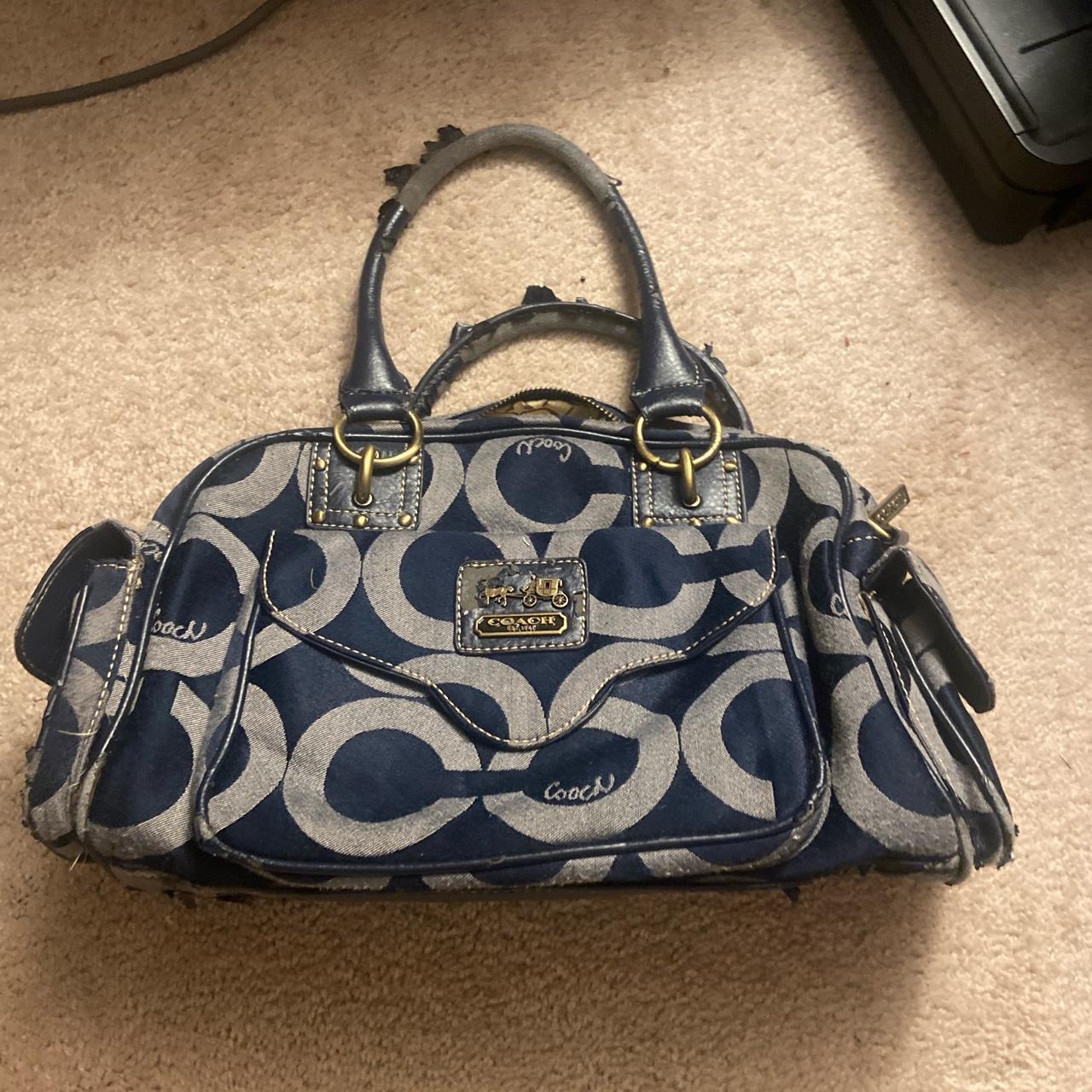 COACH BAG falling apart sadly - Depop
