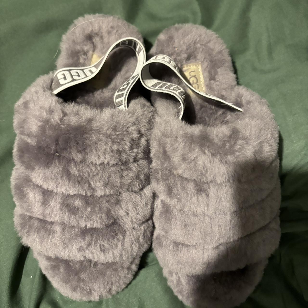 Grey Ugg slippers, size 6 worn a couple of times - Depop