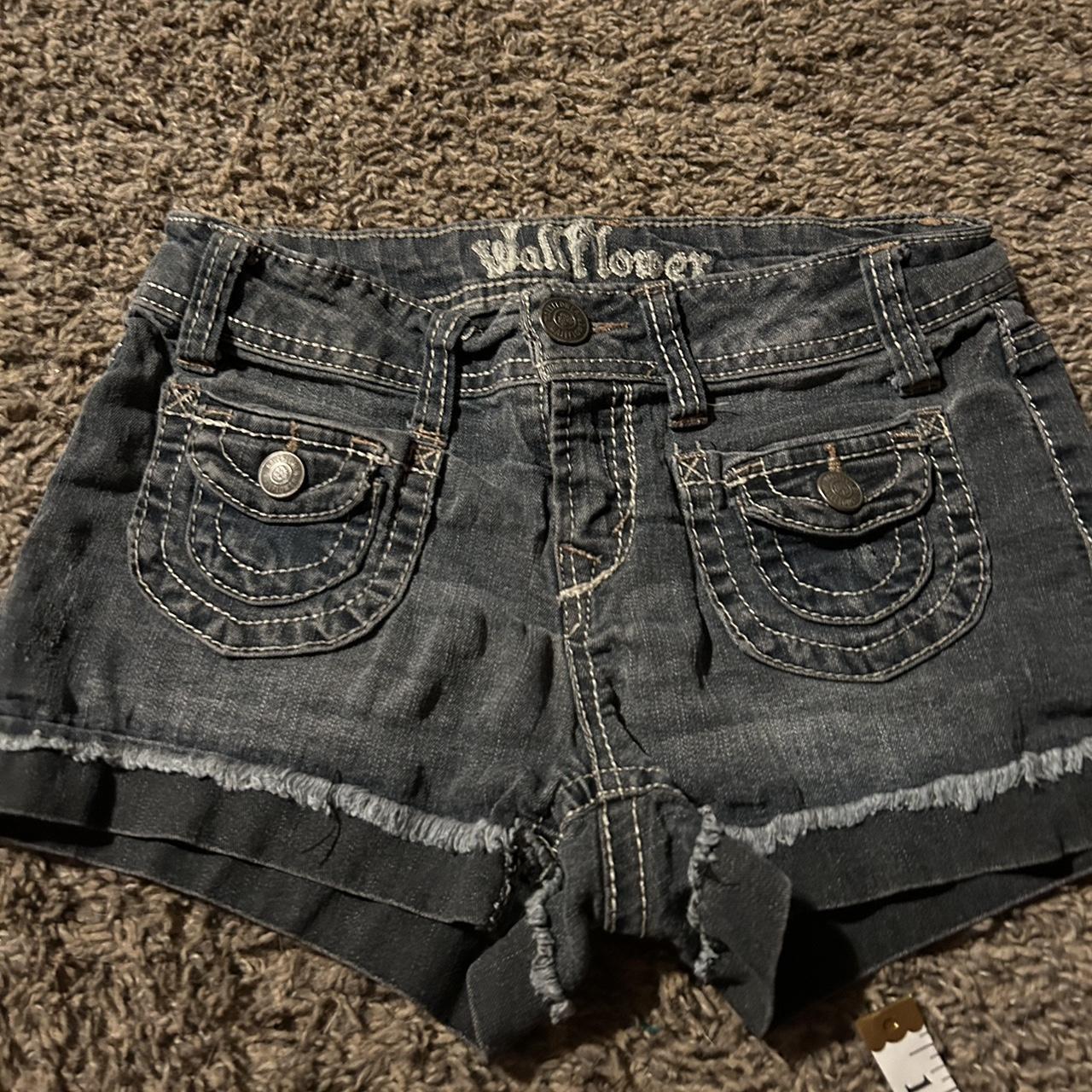 ⭐️super cute booty shorts ⭐️brand: wallflower... - Depop