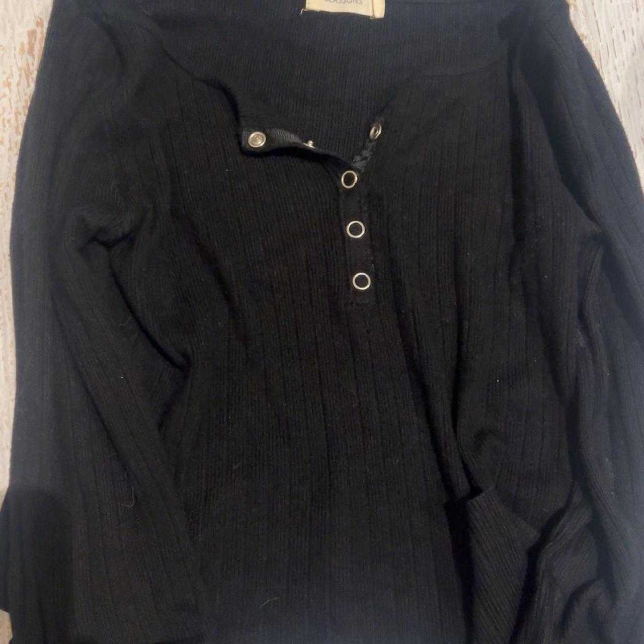 Glassons long sleep crop top really warm and soft... | Depop