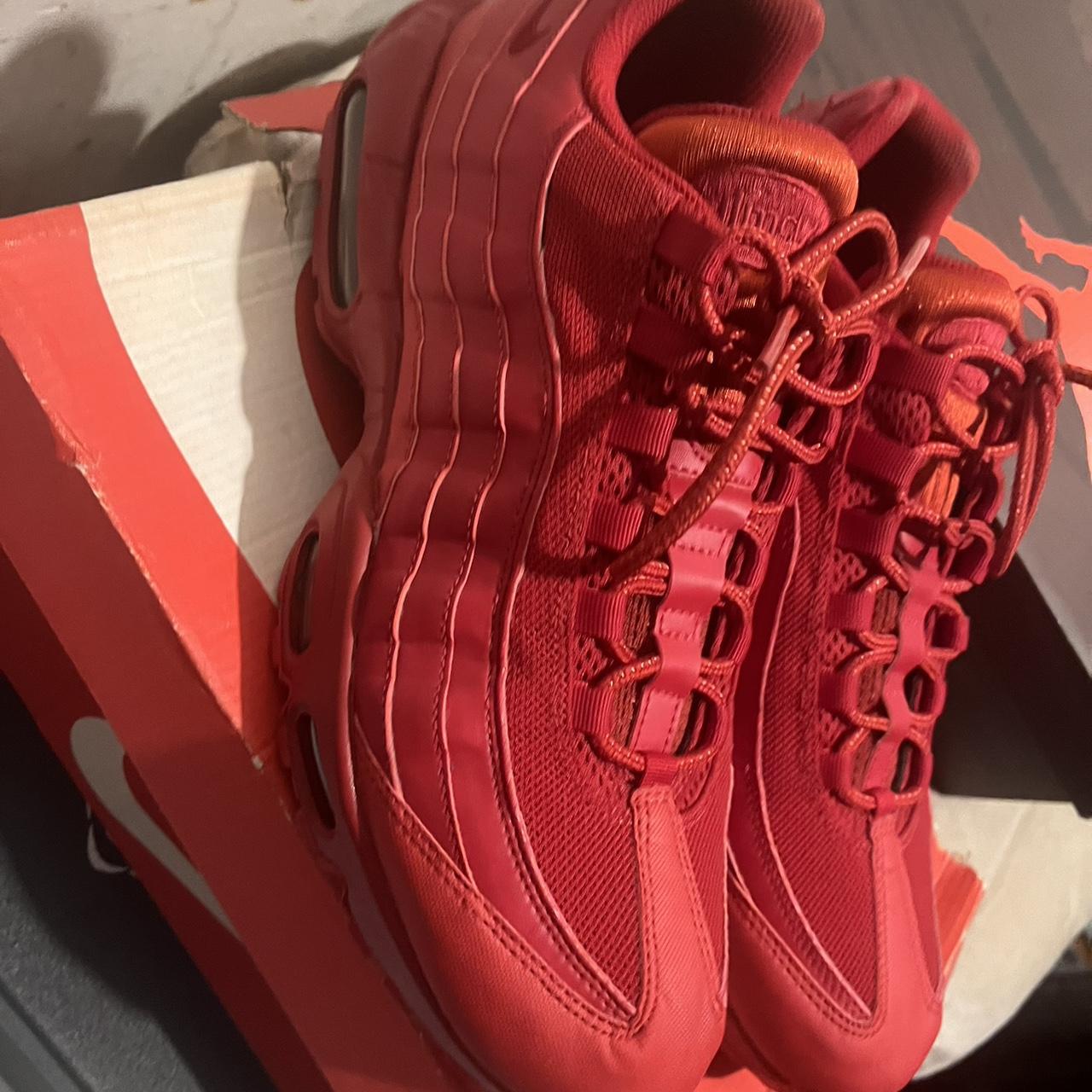 Air max 95 red gently used very good condition - Depop