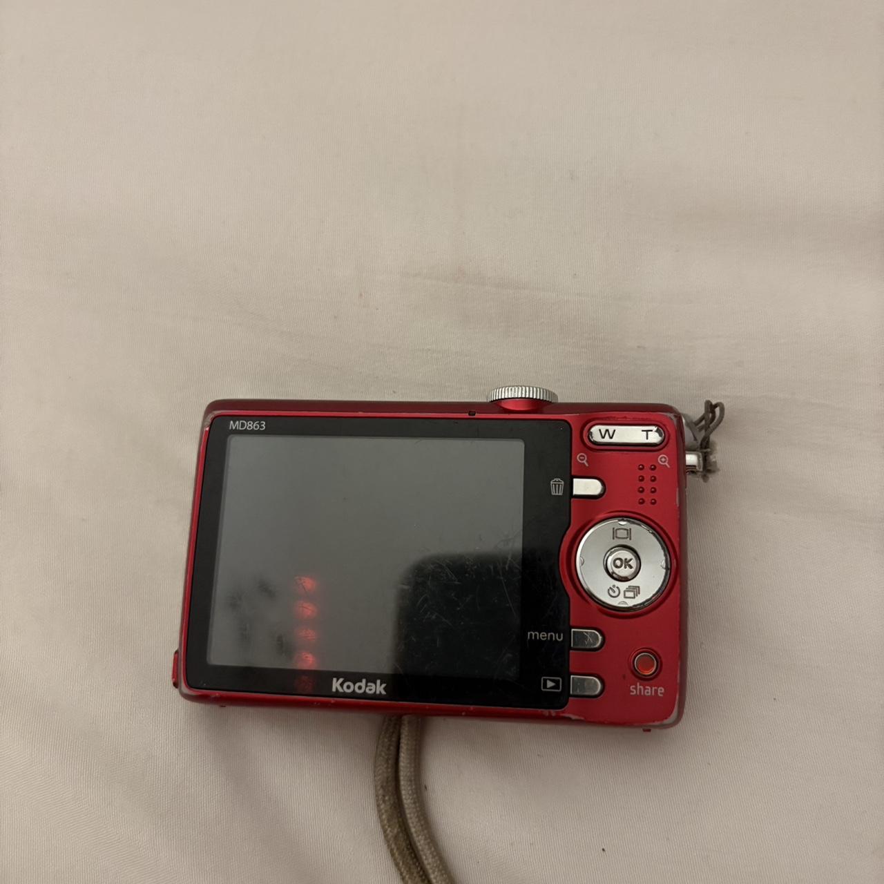 Kodak red digital camera really good digi cam!! But,... | Depop